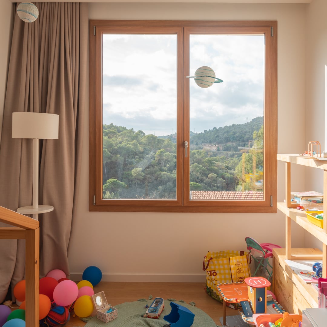 Neubau in Barcelona: Fenster – Finstral AG